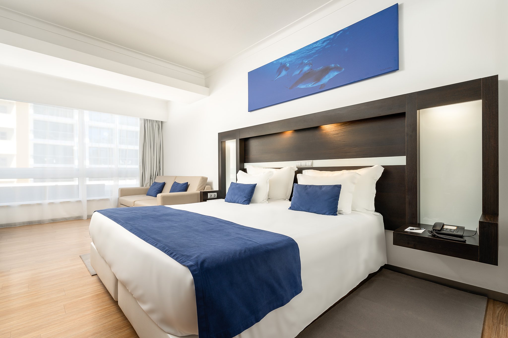 Rooms & Suites of Jupiter Algarve Hotel - Praia da Rocha - Algarve